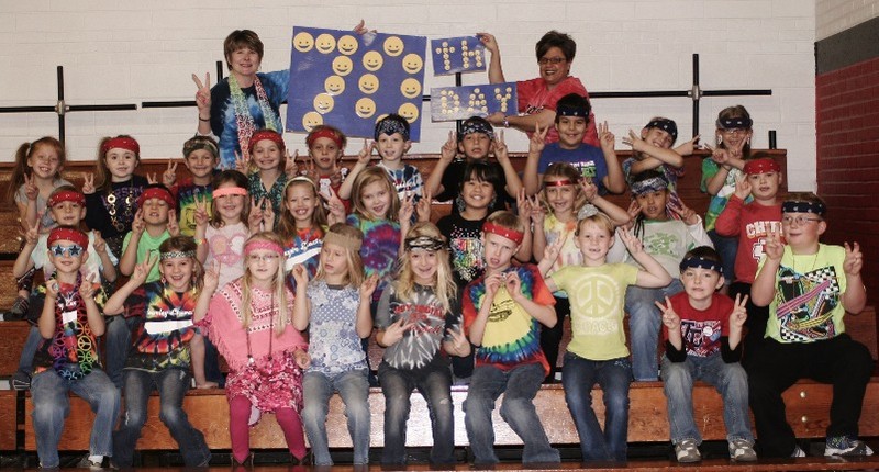 Hoxie Community Schools USD 412 - FIRST GRADE CELEBRATES 70 DAYS!