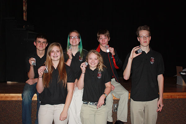 Hoxie Community Schools USD 412 - SCHOLARS' BOWL TEAM PLACES SECOND