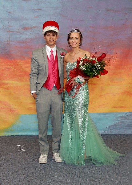 Hoxie Community Schools USD 412 - 2016 PROM HAS FABULOUS PROM ROYALTY